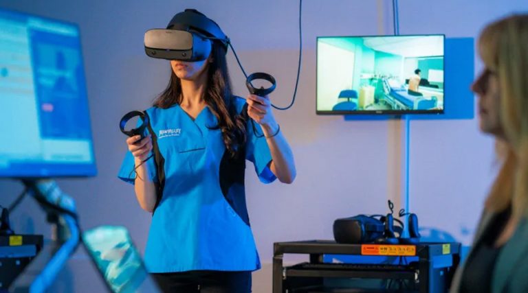 How Virtual Classes and Technology is Set to Change Nursing Education ...