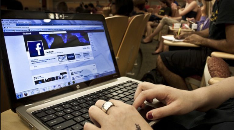 Facebook in the Classroom: Top 10 Ways to Use FB in Education - The ...